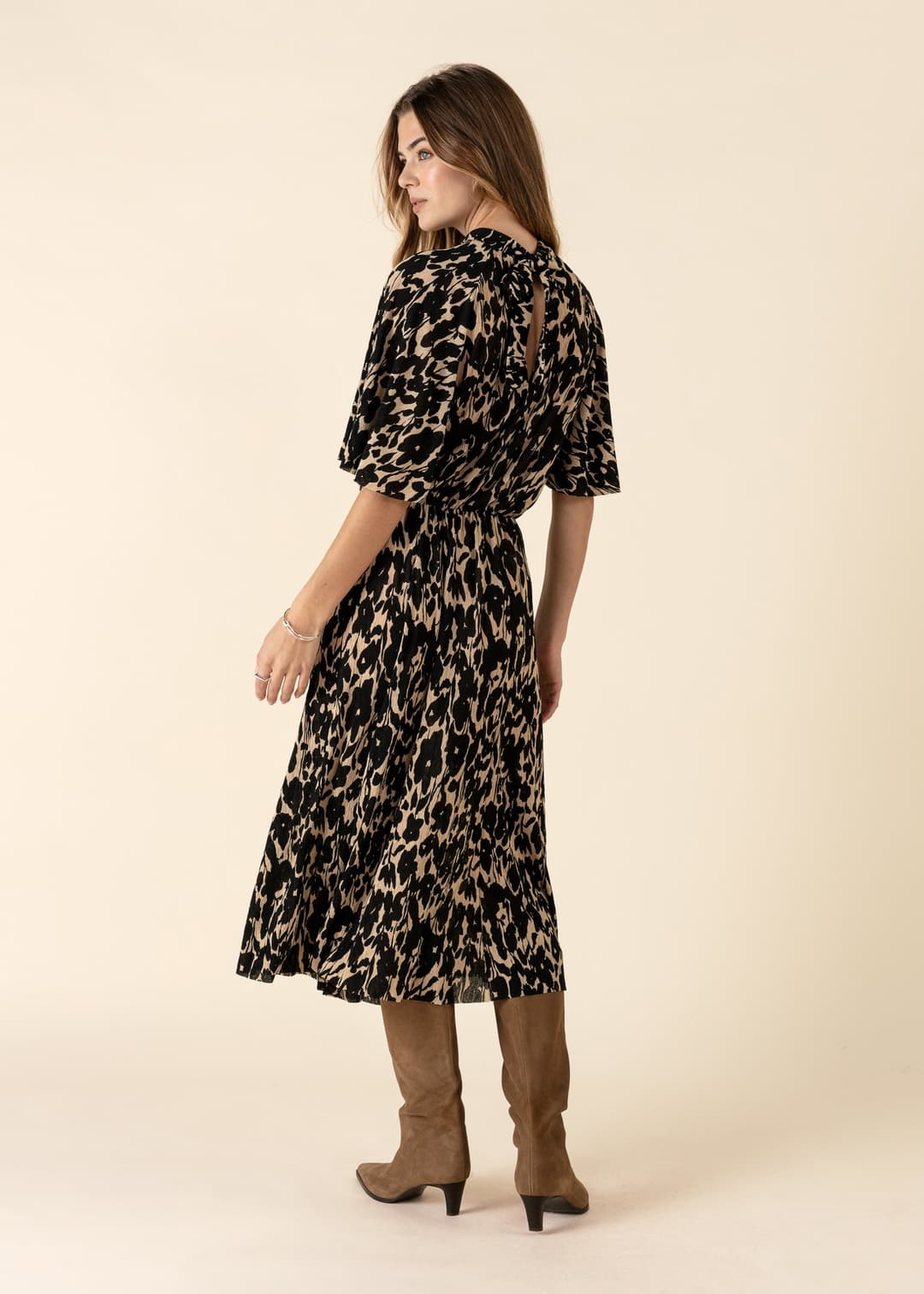 Boho chic – Bohemiska klänningar och kläder | Indiska.com